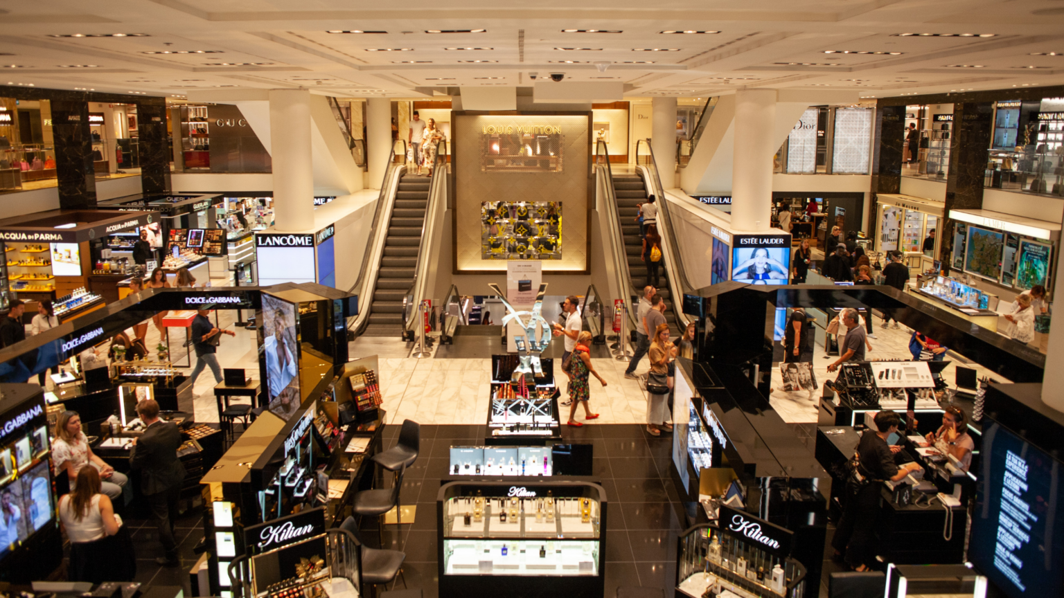 How Store-Within-a-Store is Changing the Retail Landscape | One Door